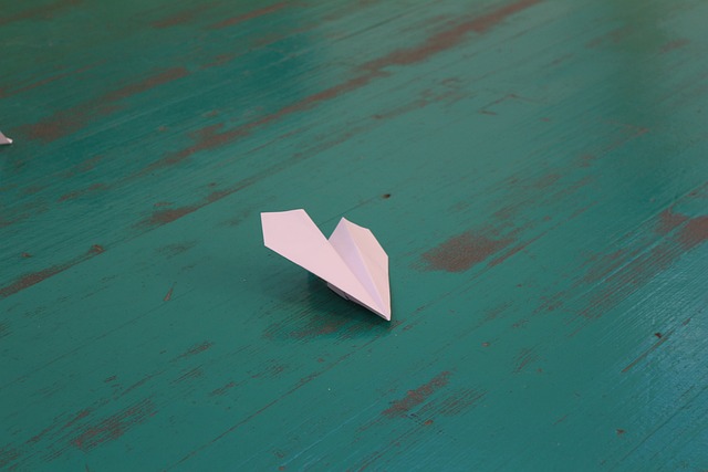Paper Airplanes and the Military: The History of Aerial Warfare - WoW Fold