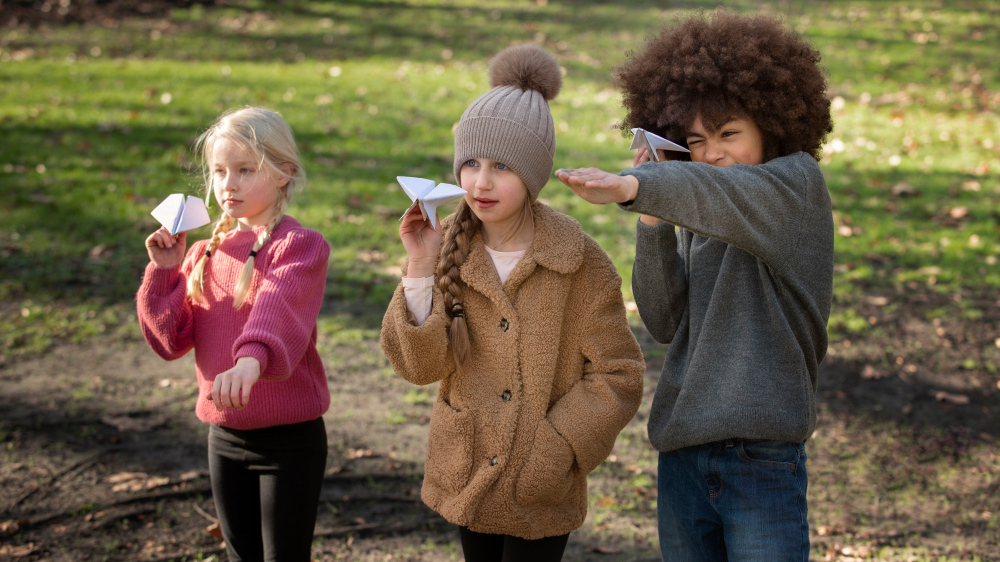 Paper Airplanes for Kids: Fun and Educational - WoW Fold